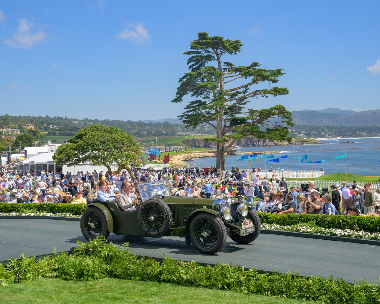 Invicta Honored at the 2025 Pebble Beach Concours d’Elegance - Pebble ...