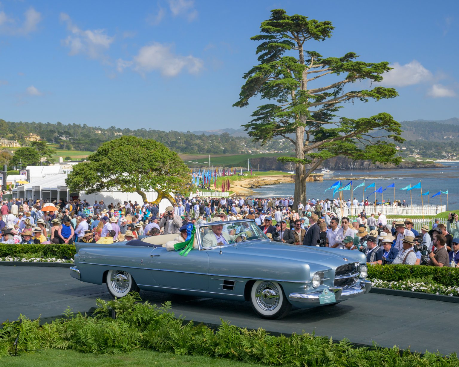 The Creative Genius of Virgil Exner is Lauded - Pebble Beach Concours d ...